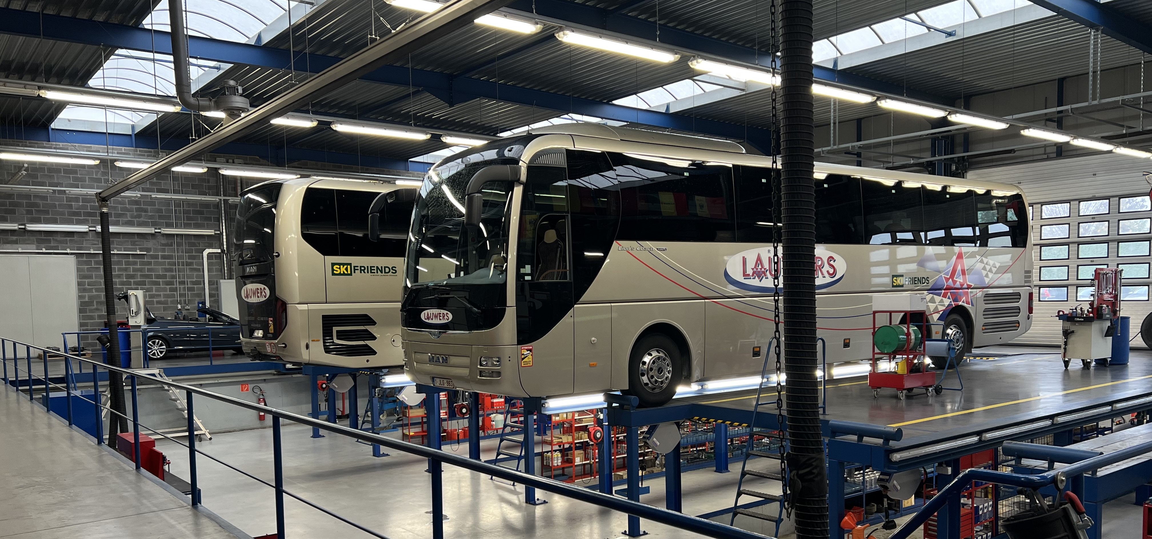 Vacature autocar technieker | Lauwers